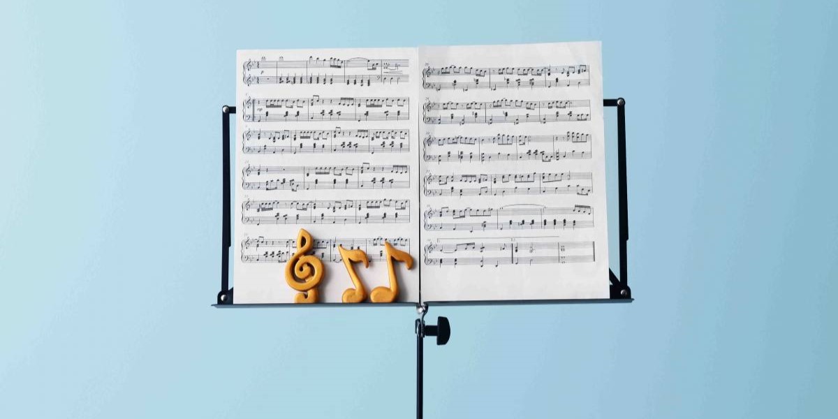 Choosing The Perfect Music Stand | Long & McQuade