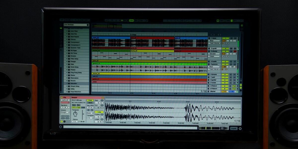Beginners Guide To Digital Audio Workstations (DAWs) | Long & McQuade